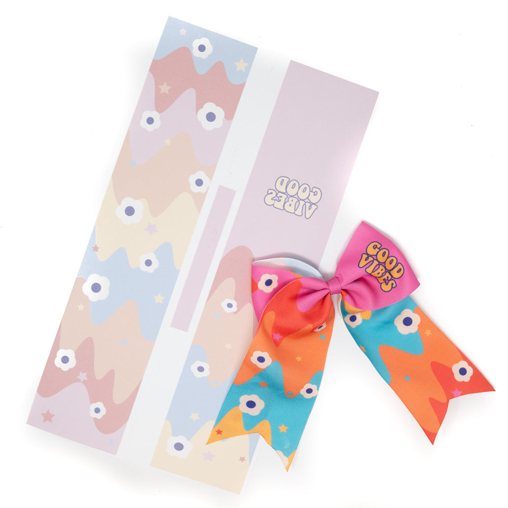 Groovy Graphic – Ribbon and Bows Oh My!