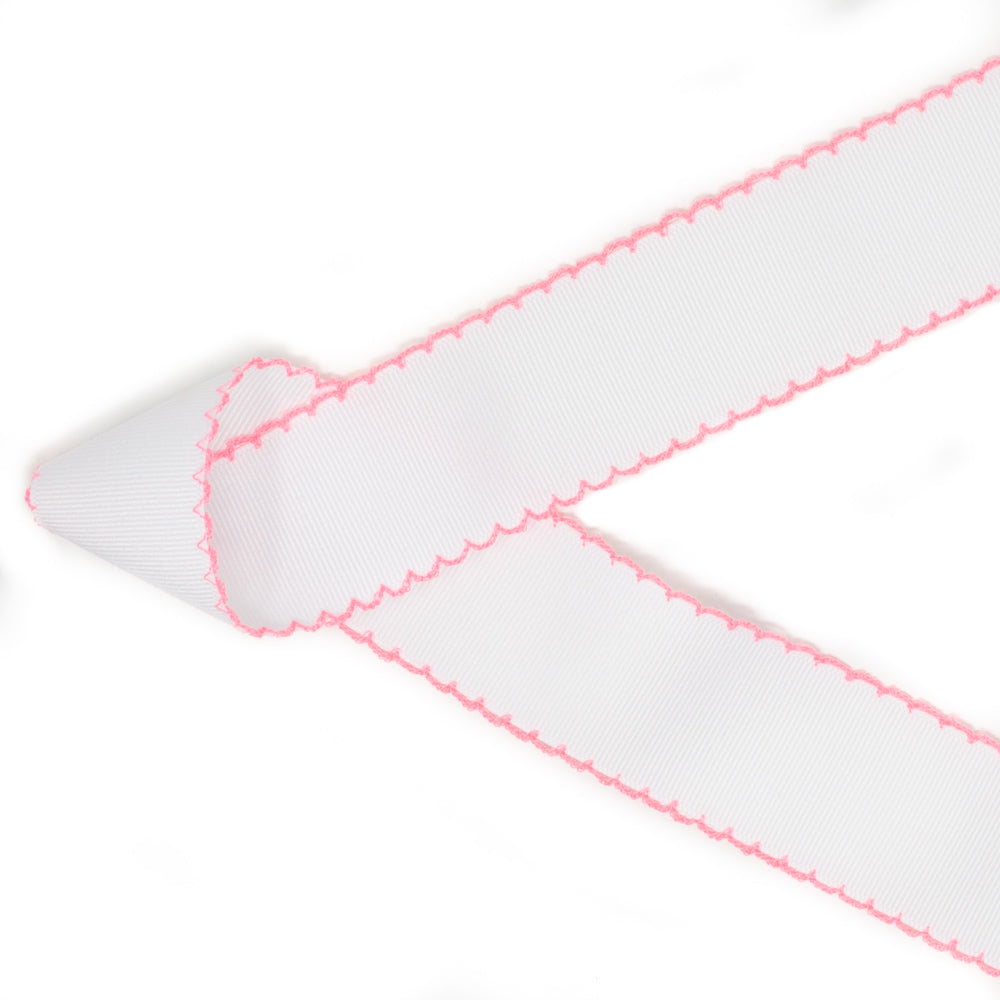 Colored Edge Moonstitch – Ribbon and Bows Oh My!